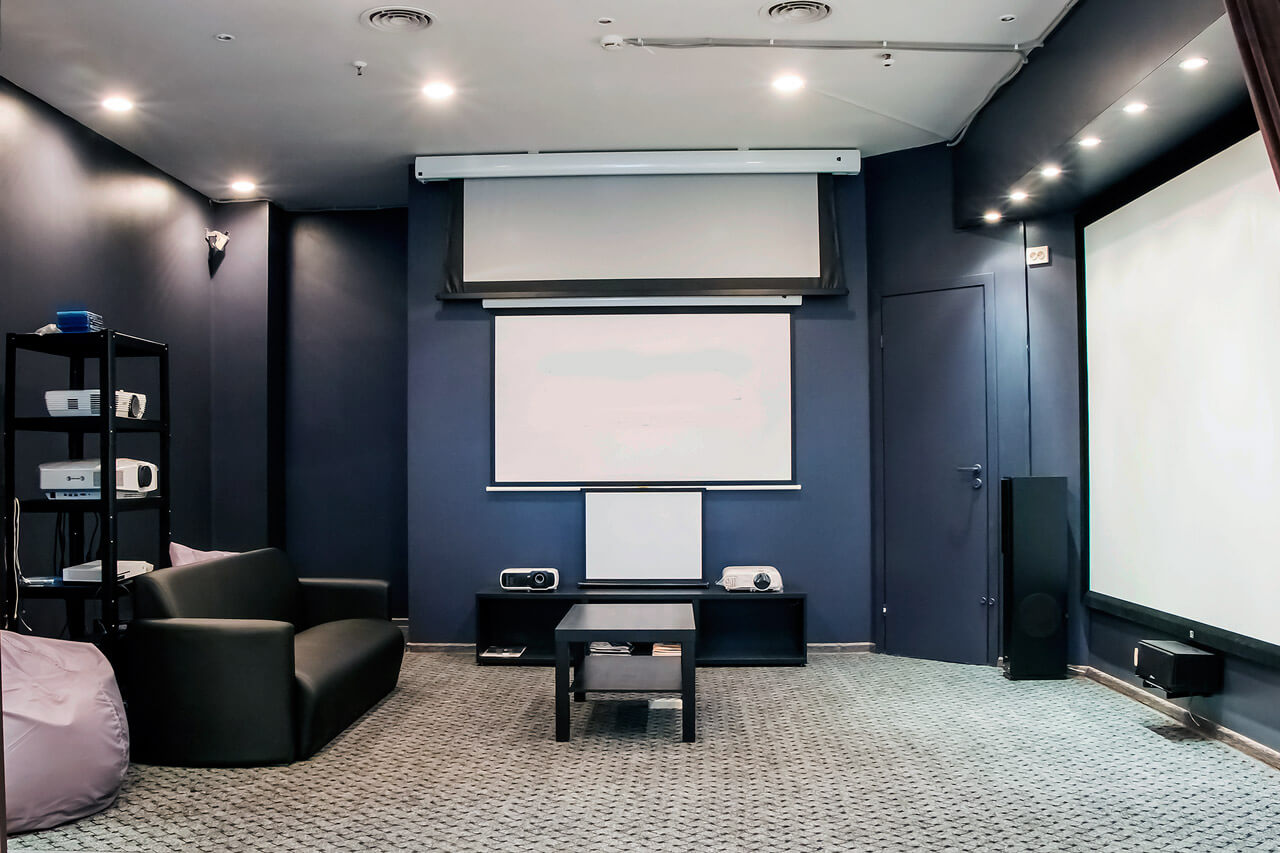 Beamer Fachgeschäft in Berlin - Projector24